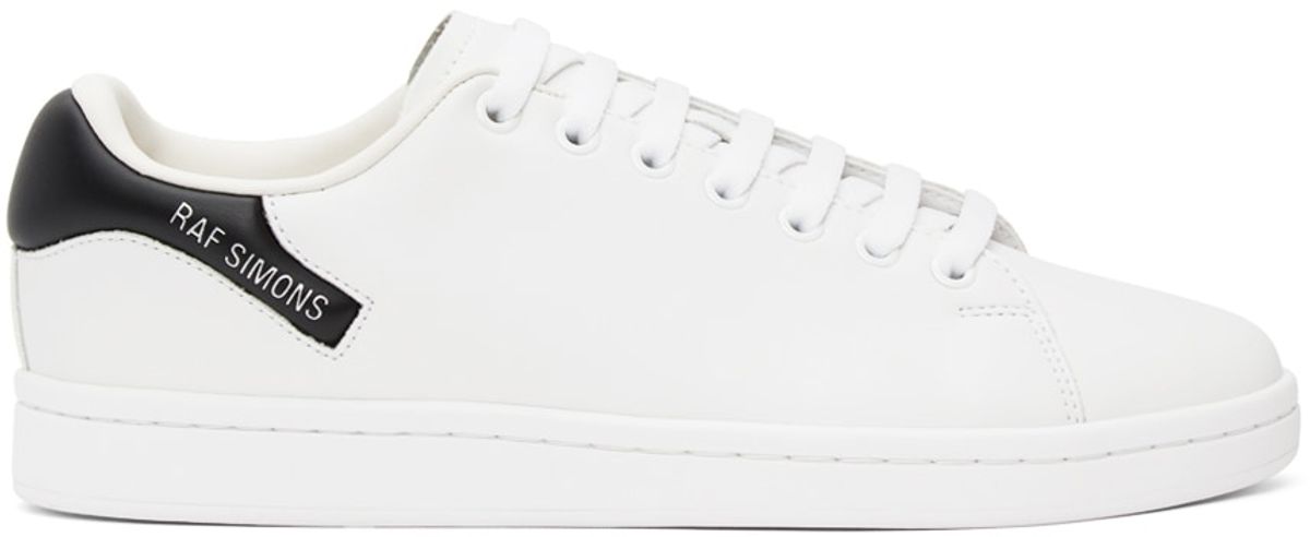 Raf Simons White & Black Orion Sneakers | WHAT’S ON THE STAR?