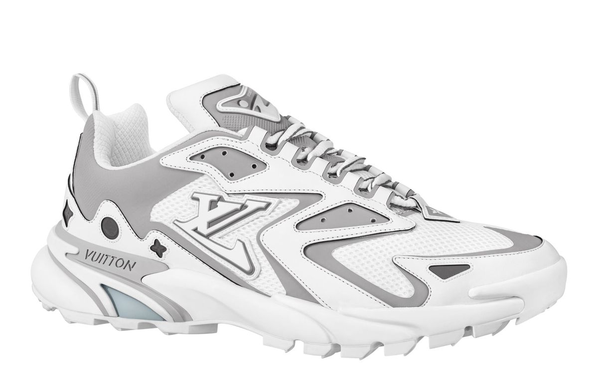 Louis Vuitton LV Runner Tatic Sneakers | WHAT’S ON THE STAR?