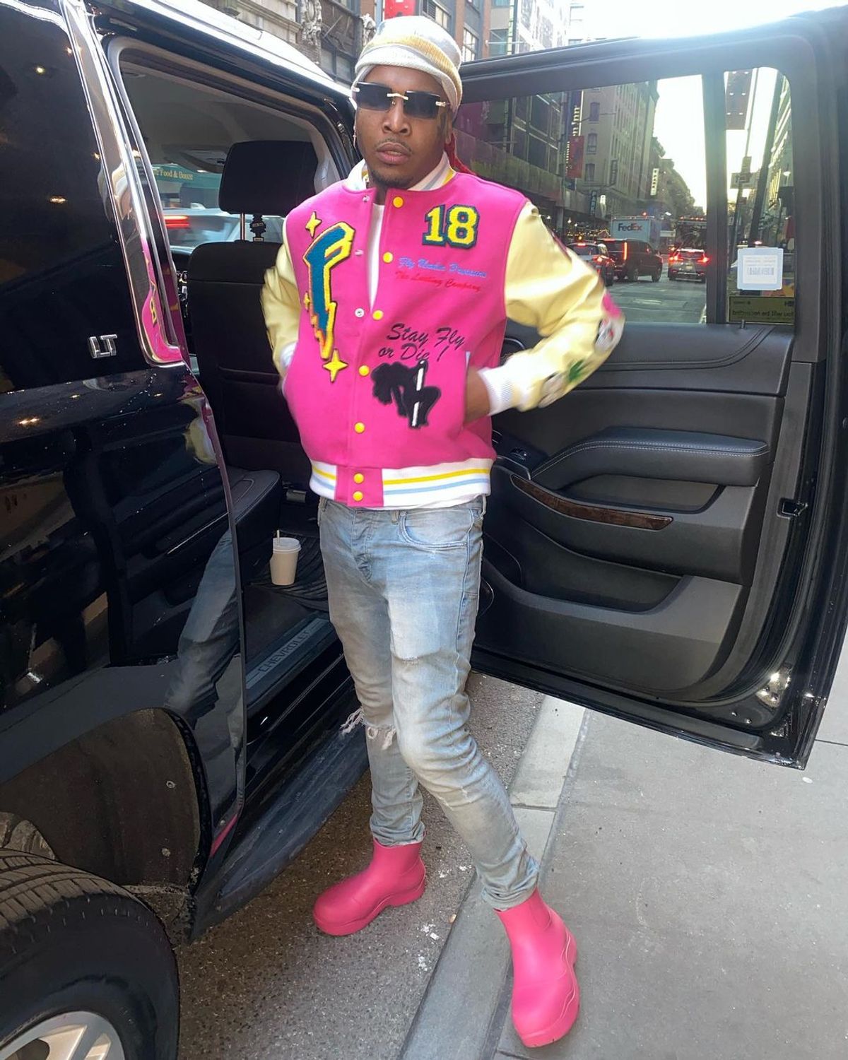 Lil Keed Outfit from January 26, 2022 | WHAT’S ON THE STAR?