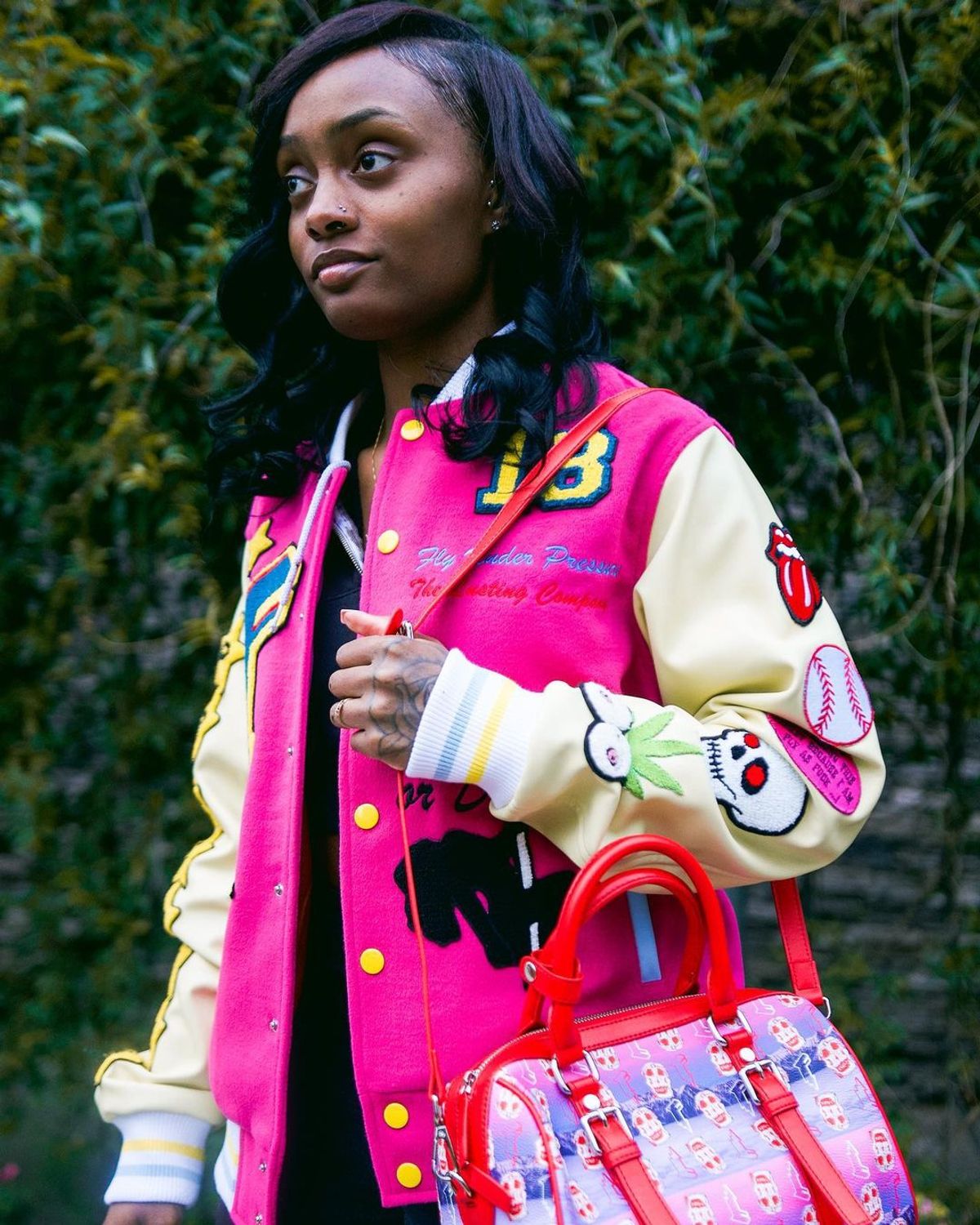 Fly Under Pressure: Clothing, Shoes & Accessories | WHAT’S ON THE STAR?