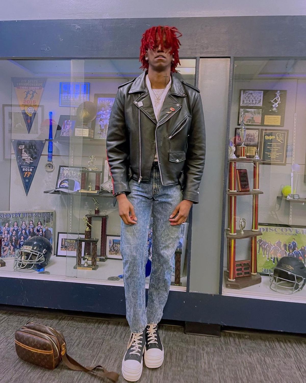 DC The Don Outfit from December 21, 2021 | WHAT’S ON THE STAR?