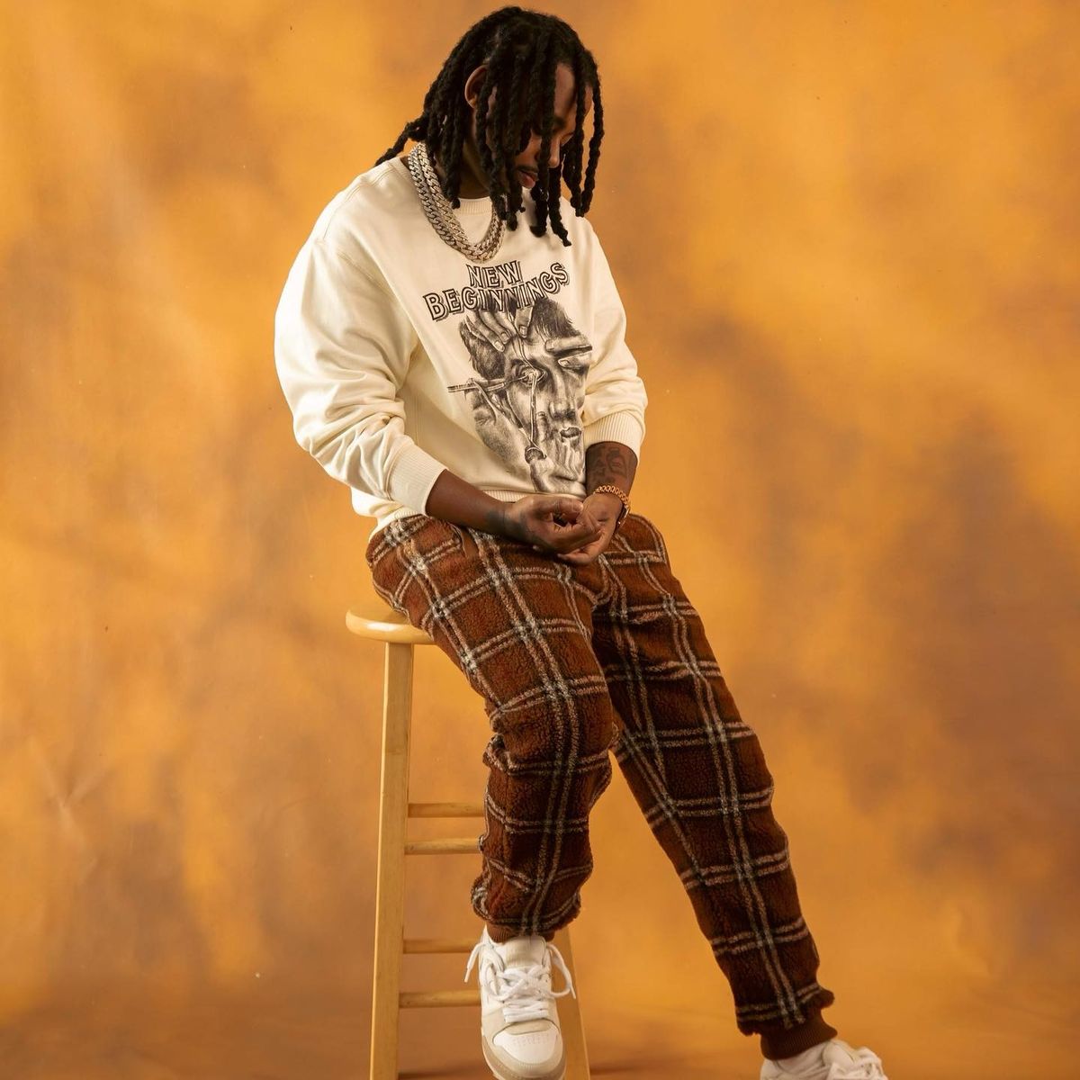 Babyface Ray Outfit from January 31, 2022 | WHAT’S ON THE STAR?