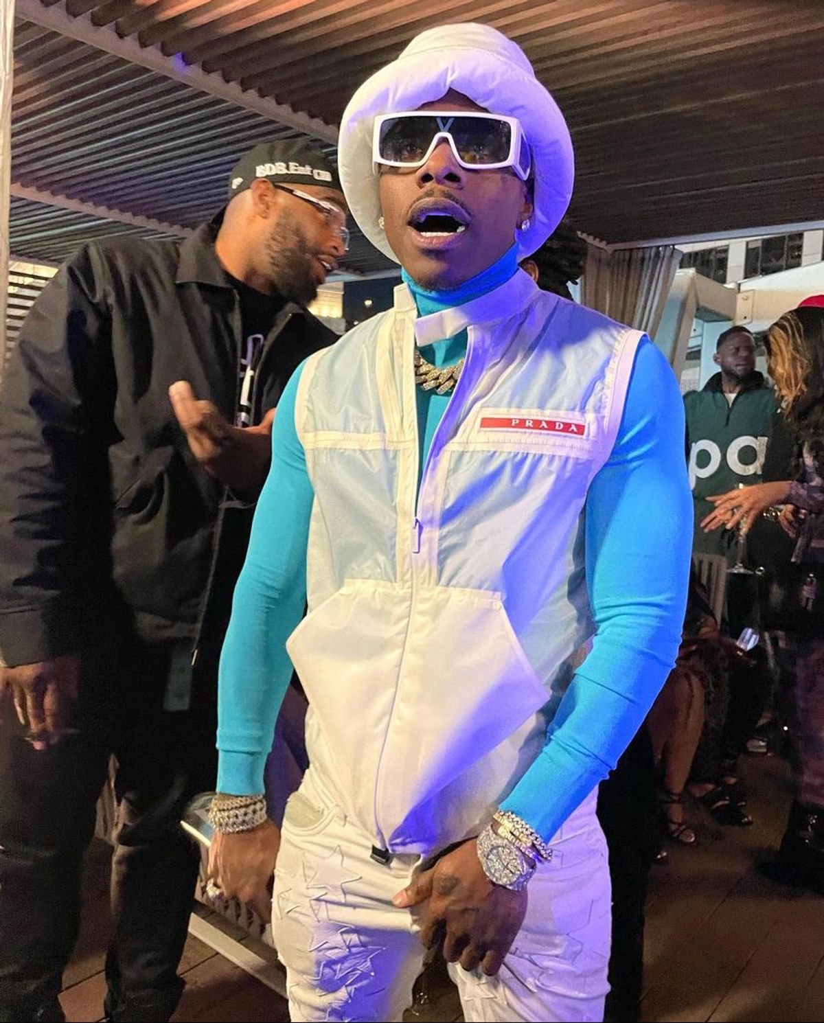 DaBaby Outfit from February 14, 2022 | WHAT’S ON THE STAR?