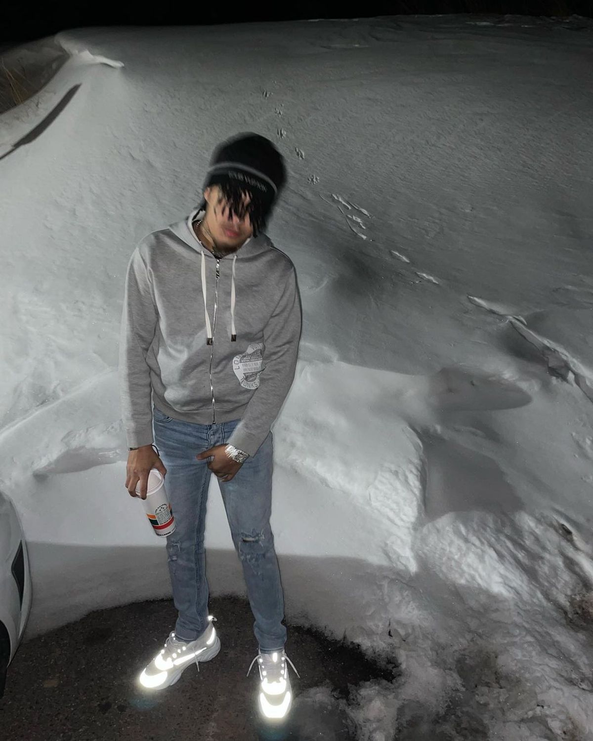 Summrs Outfit from February 15, 2022 | WHAT’S ON THE STAR?