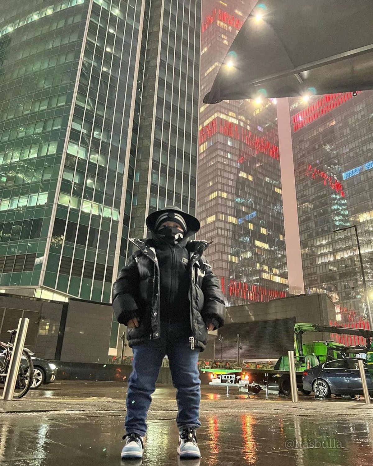 Hasbulla Outfit from December 17, 2021 | WHAT’S ON THE STAR?