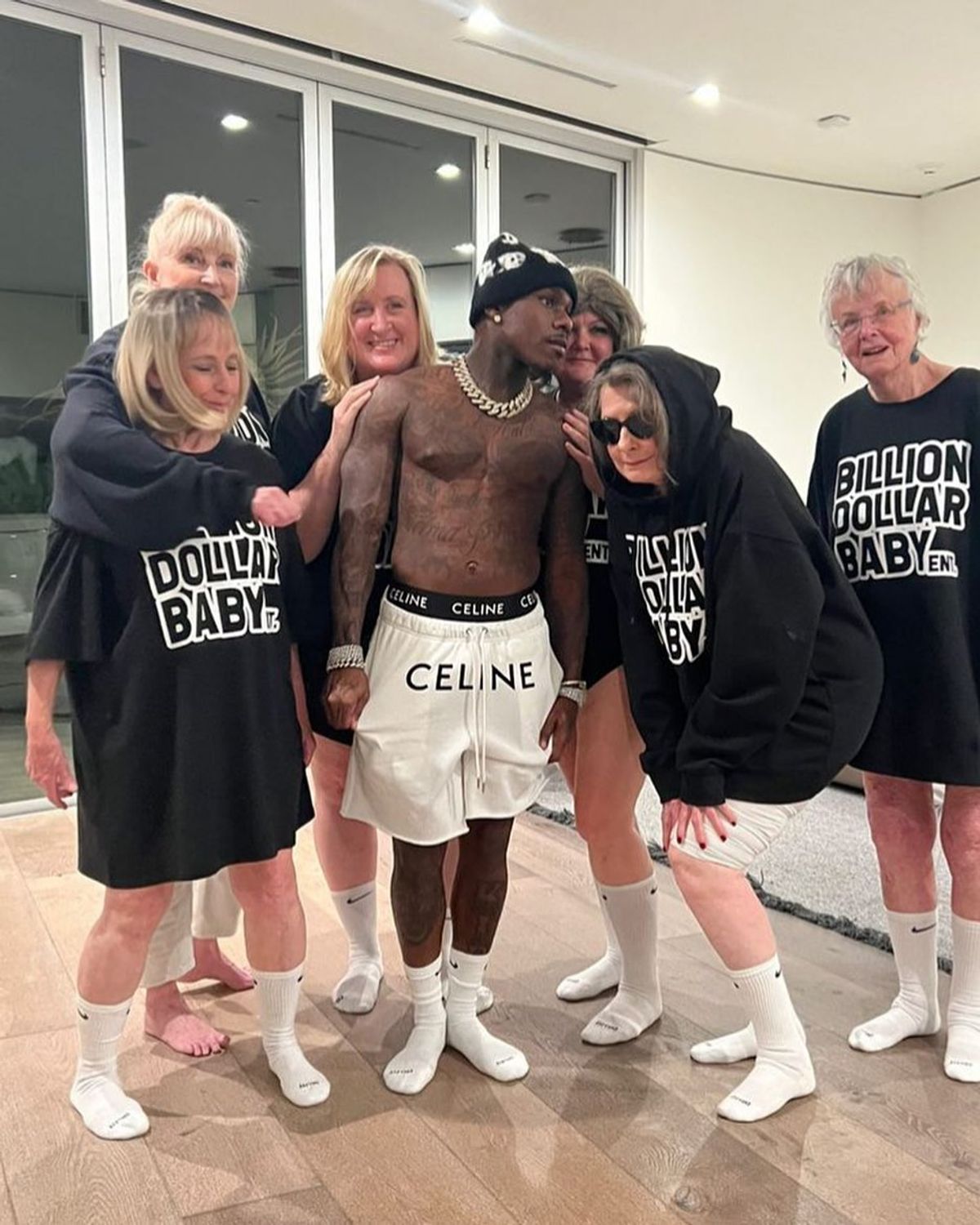 DaBaby Outfit from February 16, 2022 | WHAT’S ON THE STAR?