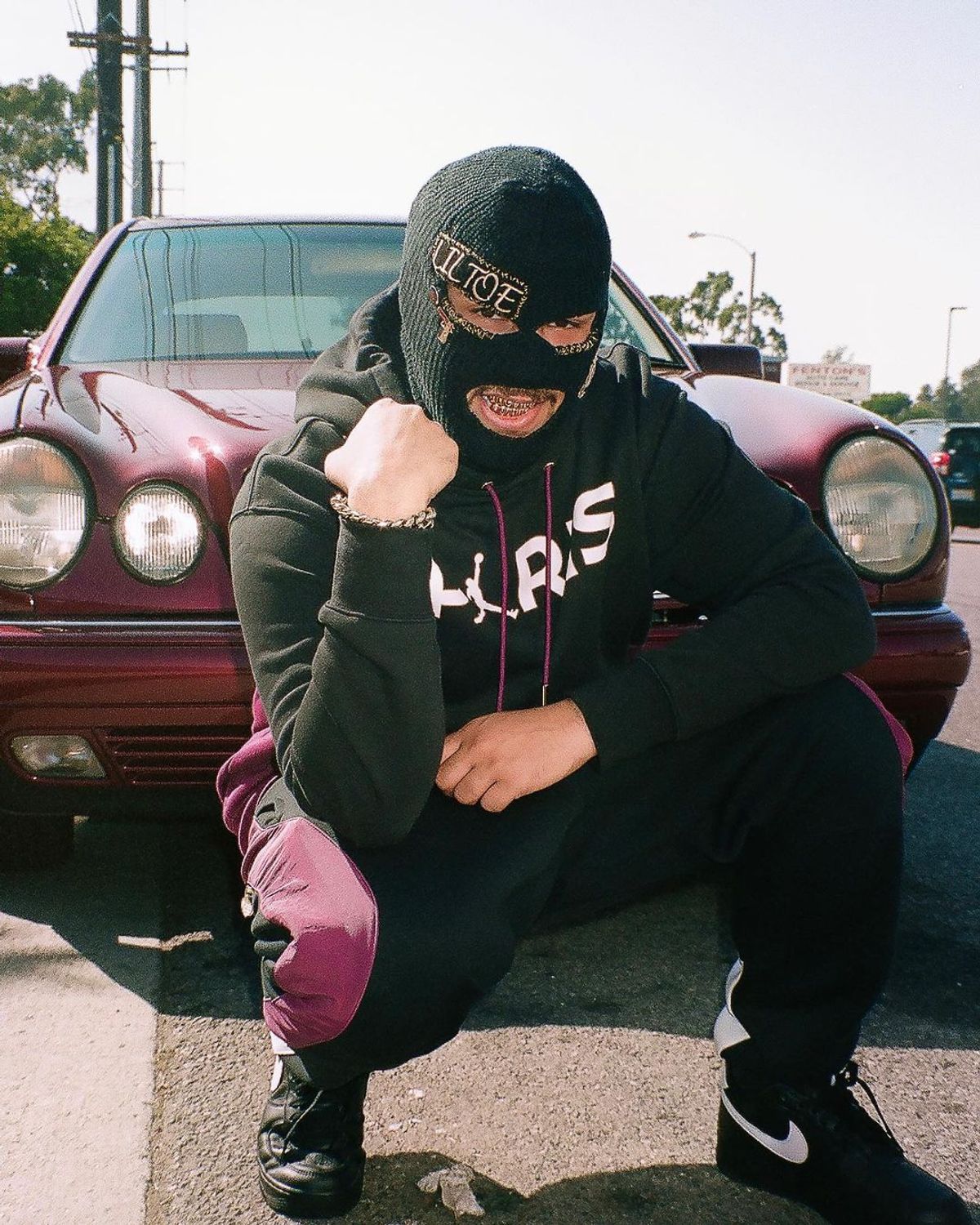 Lil Toe Outfit from June 10, 2021 | WHAT’S ON THE STAR?