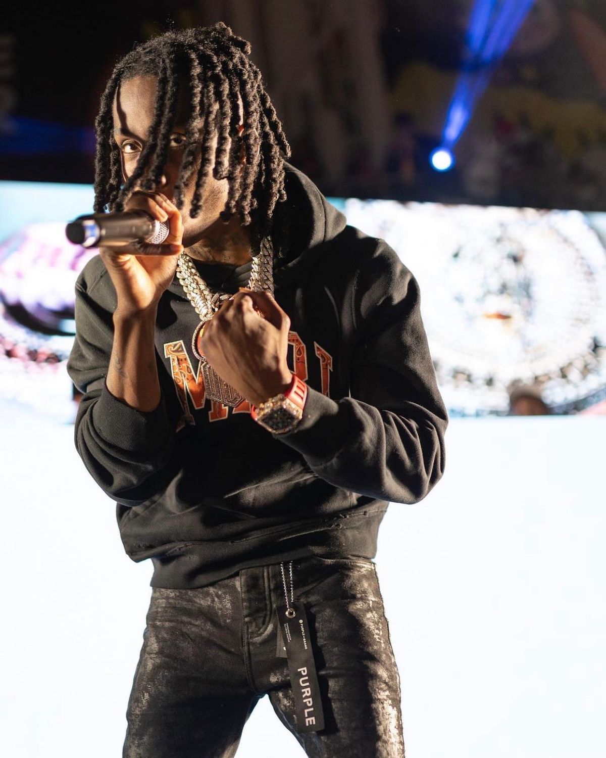 Polo G Outfit from February 22, 2022 | WHAT’S ON THE STAR?