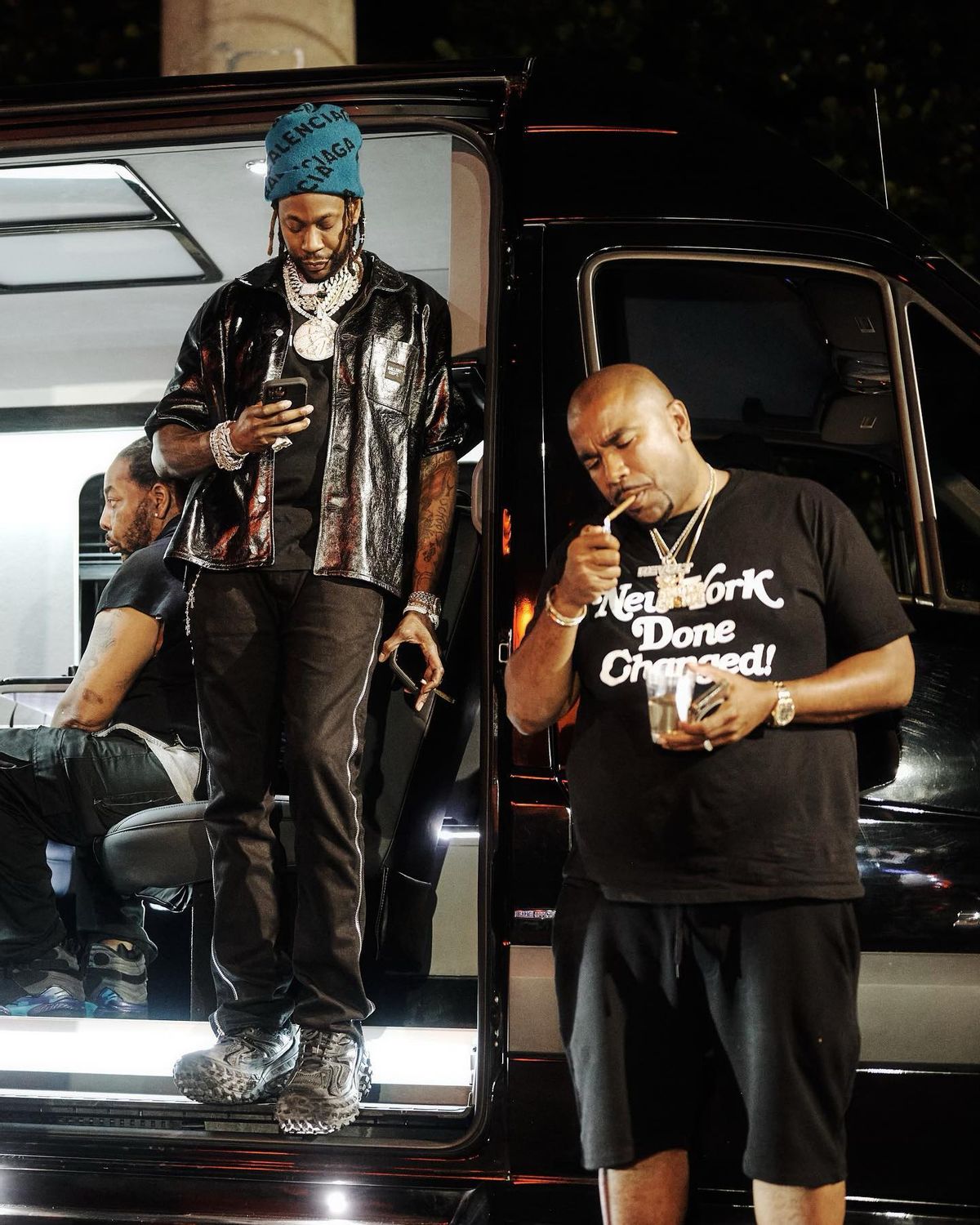 2 Chainz Outfit from March 1, 2022 | WHAT’S ON THE STAR?