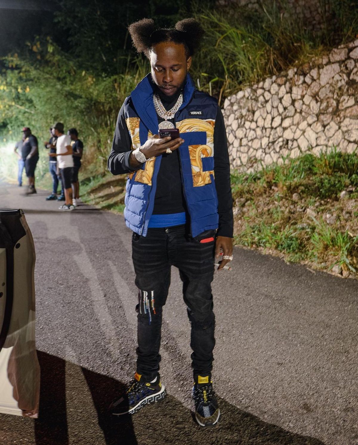 Popcaan Outfit from January 31, 2022 | WHAT’S ON THE STAR?