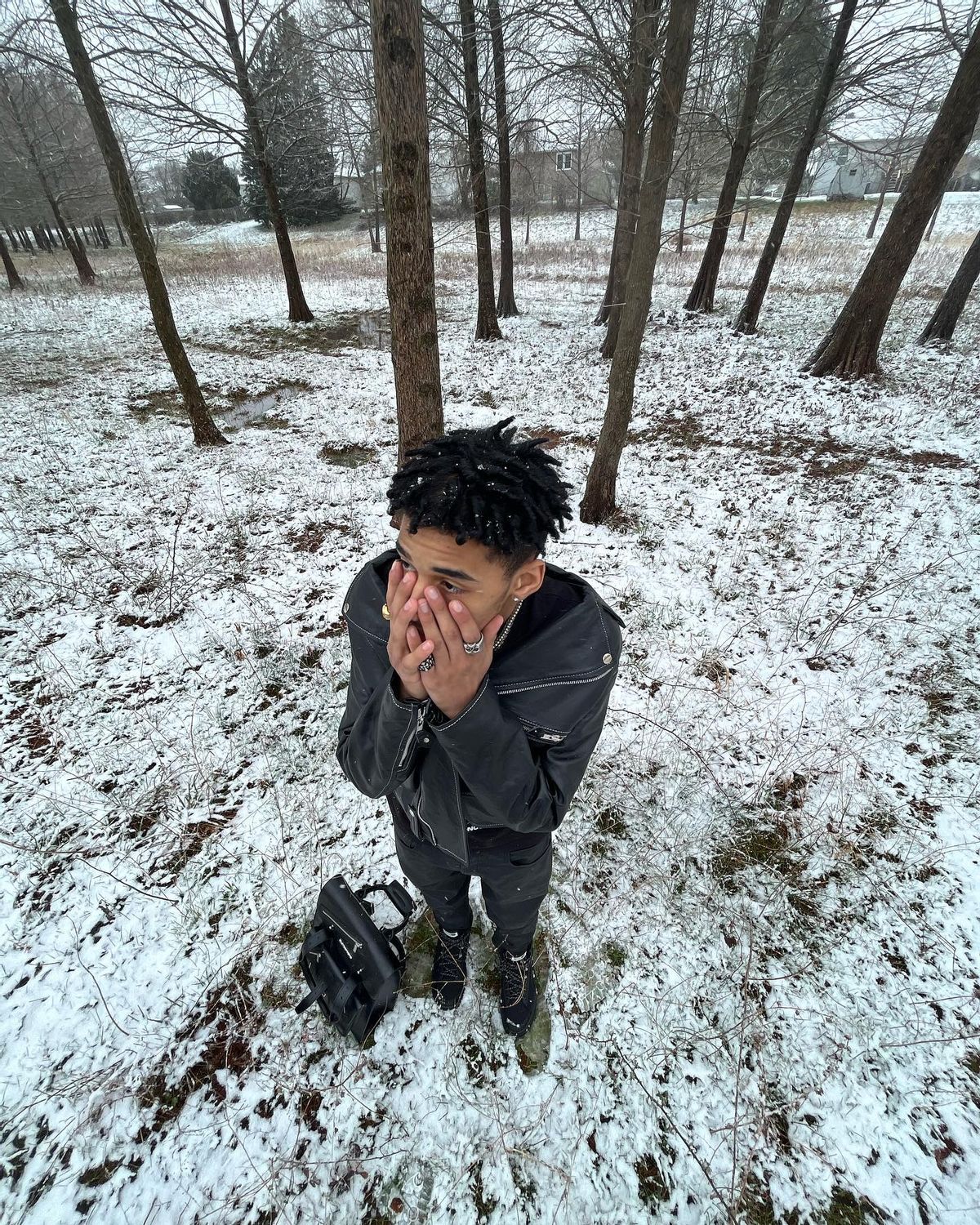 TheHxliday Outfit from March 12, 2022 | WHAT’S ON THE STAR?