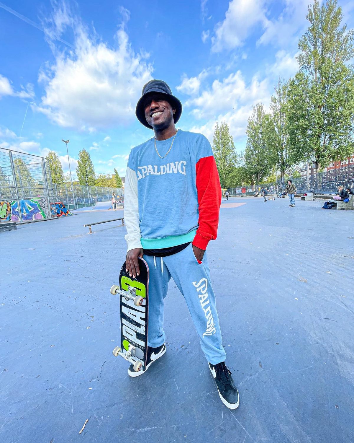 Hopsin Outfit from September 20, 2021 | WHAT’S ON THE STAR?