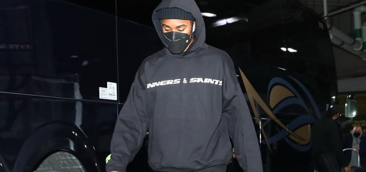 Phase: Clothing, Shoes & Accessories | WHAT’S ON THE STAR?