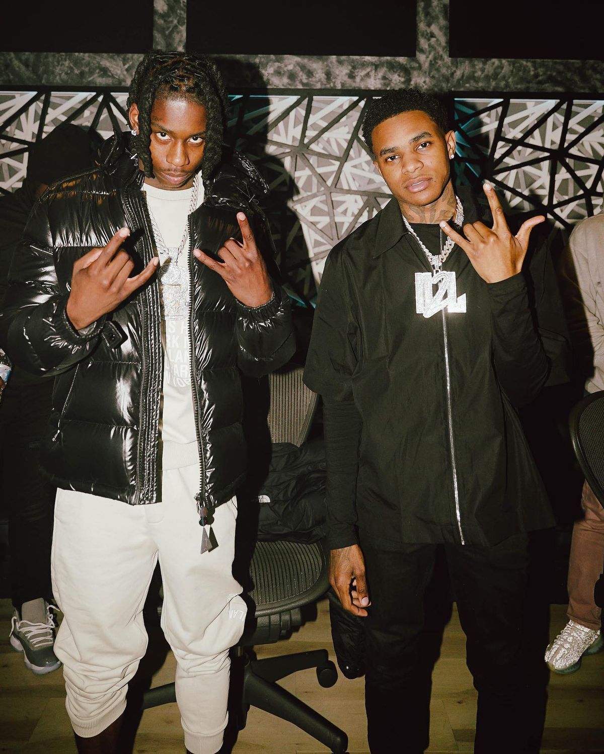 Almighty Jay Outfit from December 4, 2021 | WHAT’S ON THE STAR?