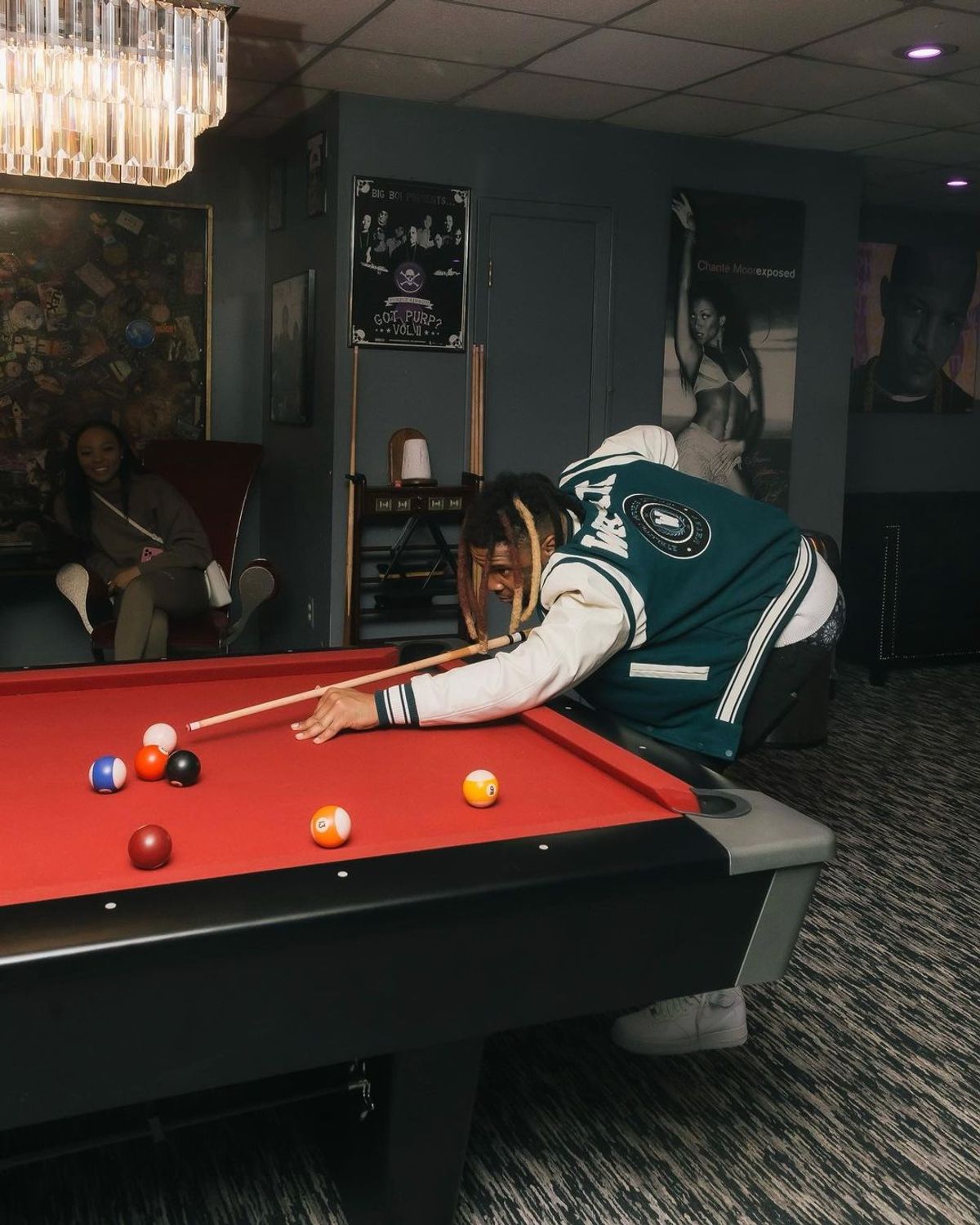 Lil Keed Outfit from April 9, 2022 | WHAT’S ON THE STAR?