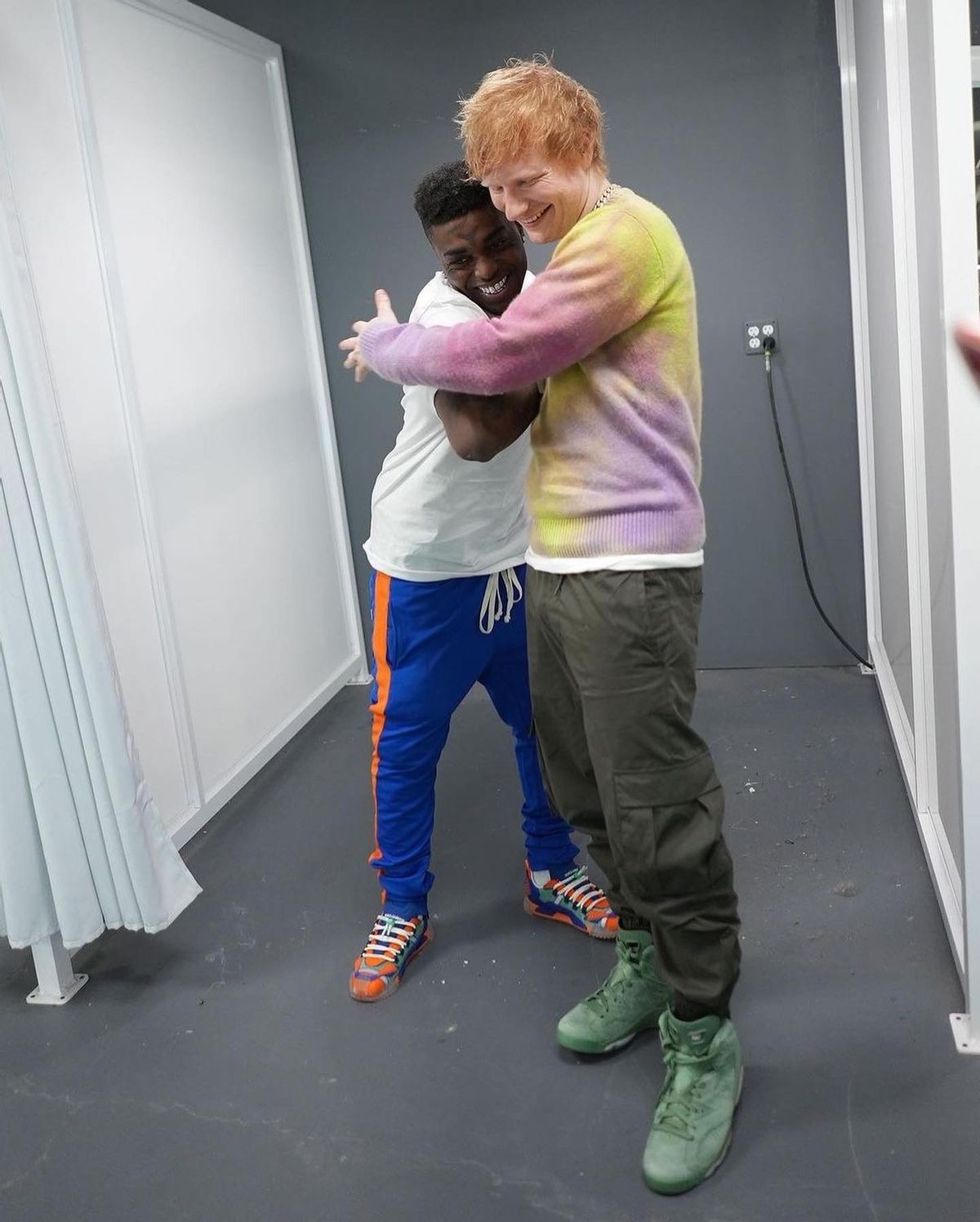 Ed Sheeran Outfit from April 14, 2022 | WHAT’S ON THE STAR?