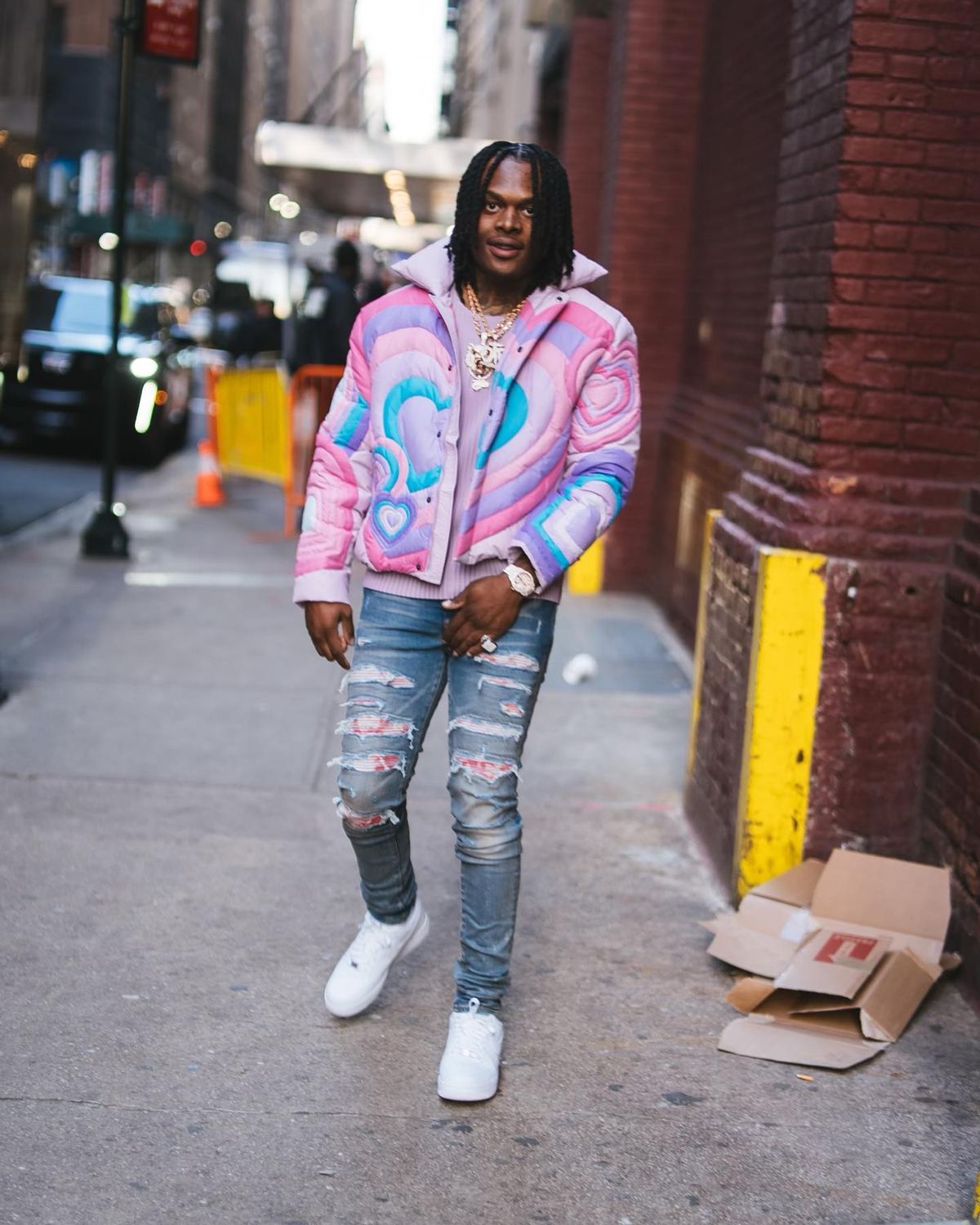 Booka 600 Outfit from April 26, 2022 | WHAT’S ON THE STAR?