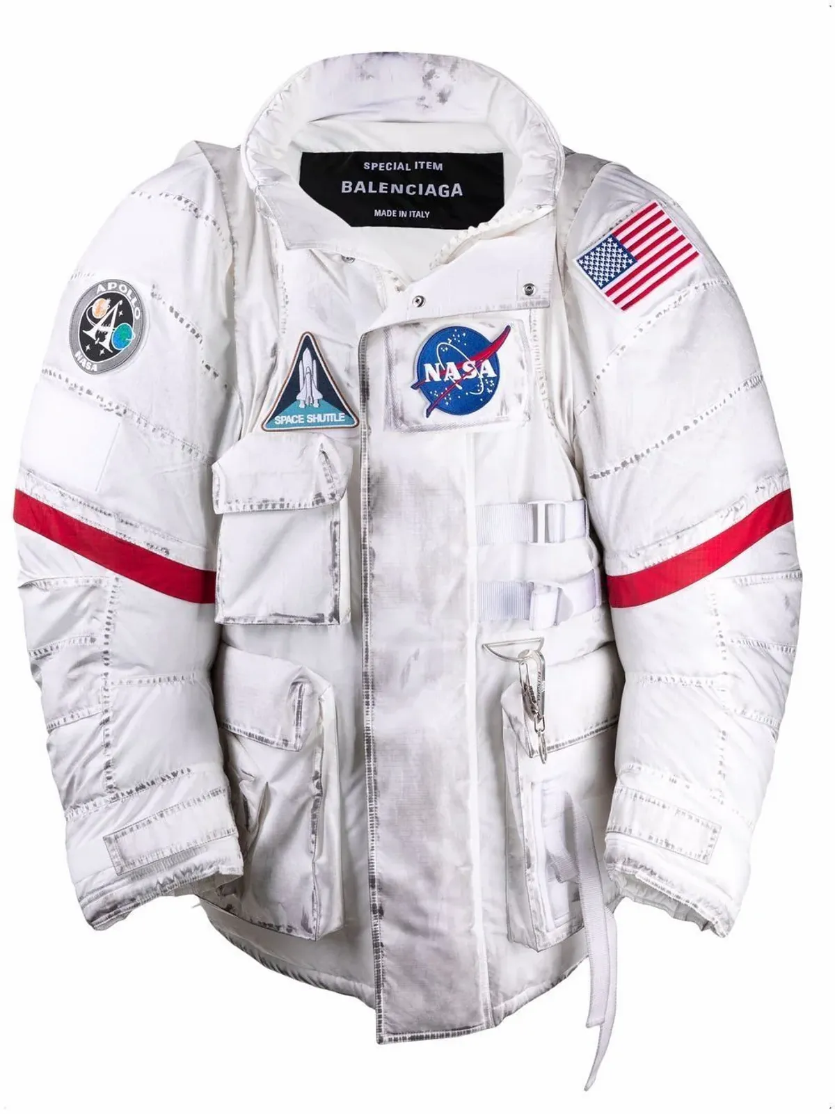 Balenciaga × NASA Oversized Puffer Jacket | WHAT’S ON THE STAR?