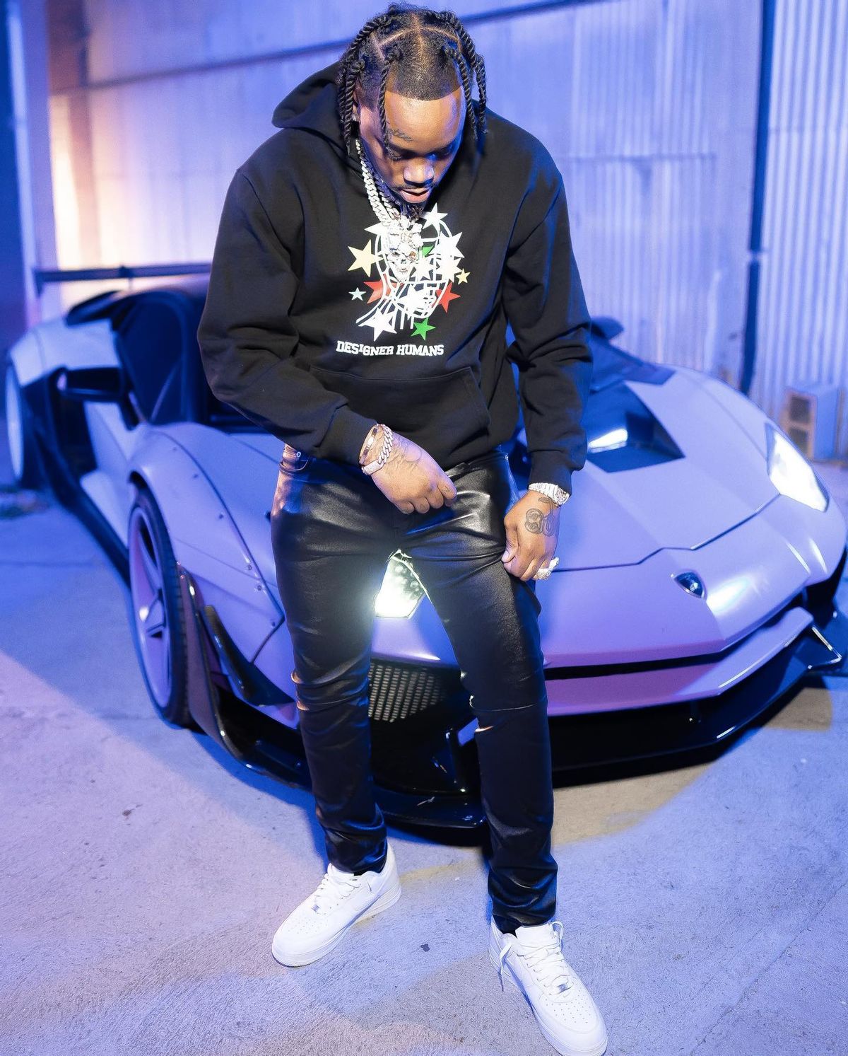 Fivio Foreign Outfit from May 4, 2022 | WHAT’S ON THE STAR?