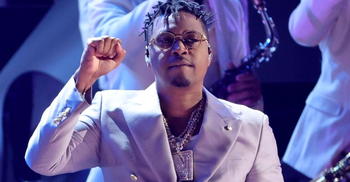 Nas: Outfits, Clothes, Style and Fashion | WHAT’S ON THE STAR?