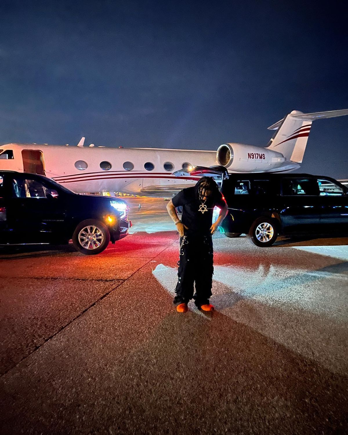 Trippie Redd Outfit from April 19, 2022 | WHAT’S ON THE STAR?