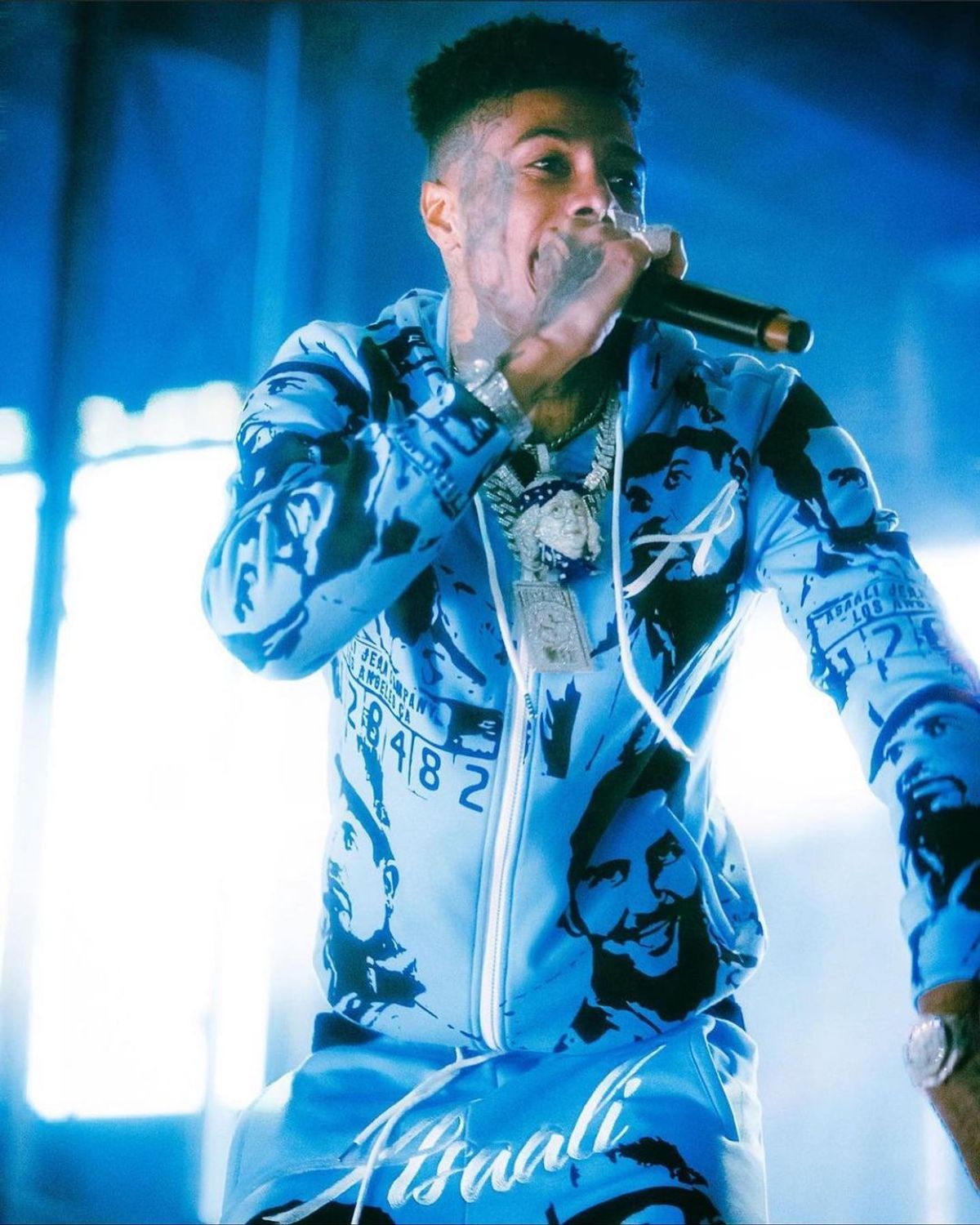 Blueface Outfit from May 6, 2022 | WHAT’S ON THE STAR?