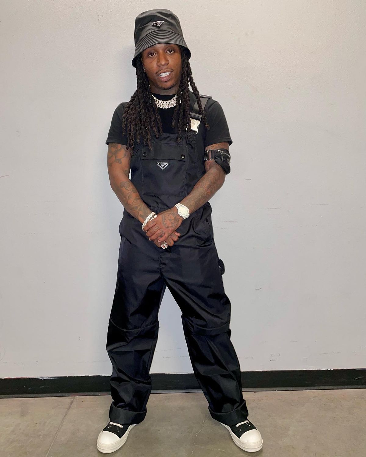 Jacquees Outfit from May 9, 2022 | WHAT’S ON THE STAR?