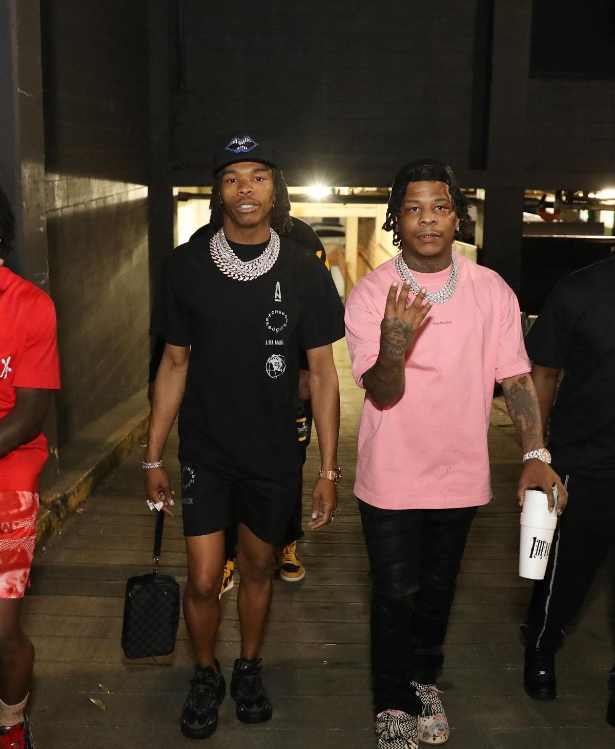 Lil Baby Outfit from May 11, 2022 | WHAT’S ON THE STAR?