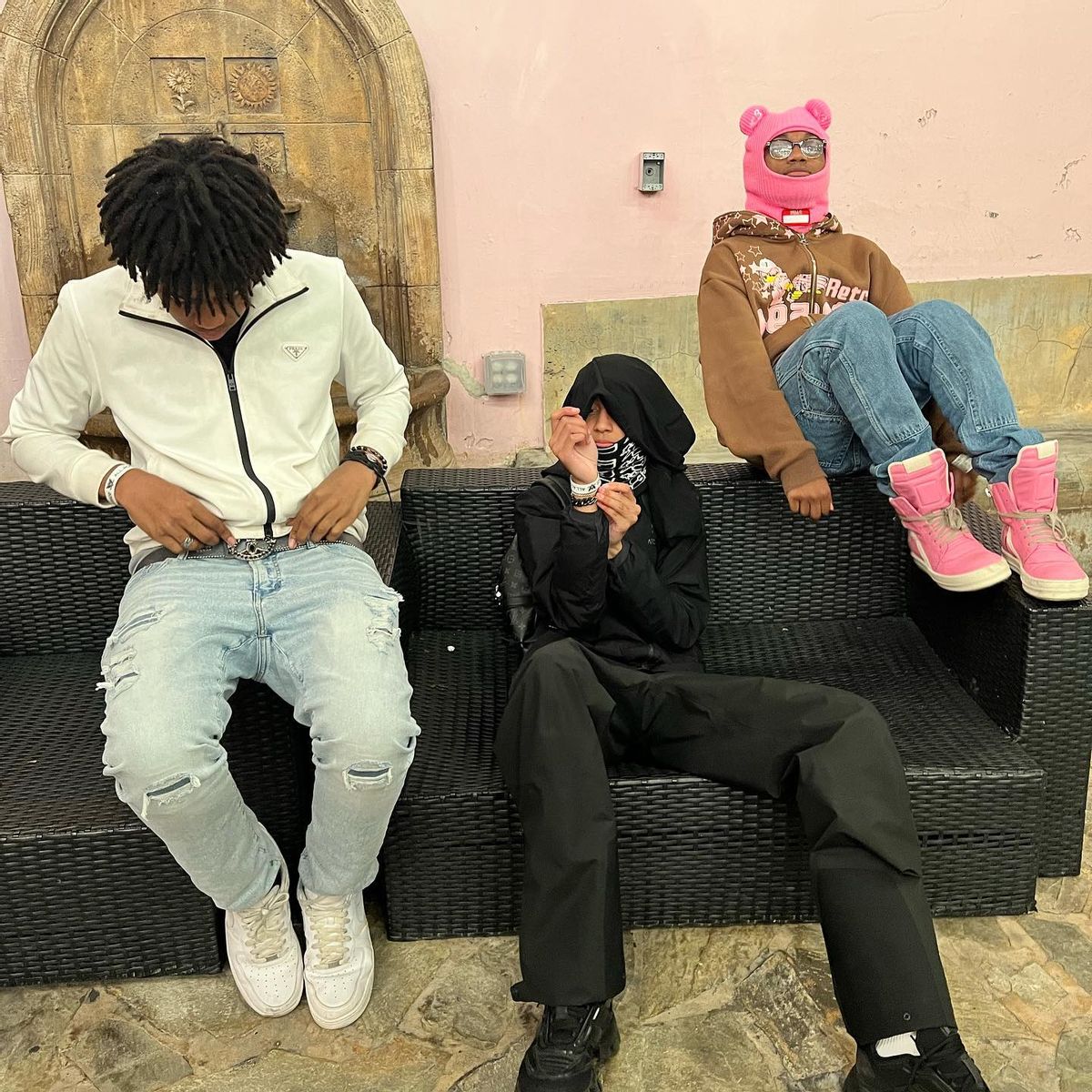 Tana Outfit from May 12, 2022 | WHAT’S ON THE STAR?