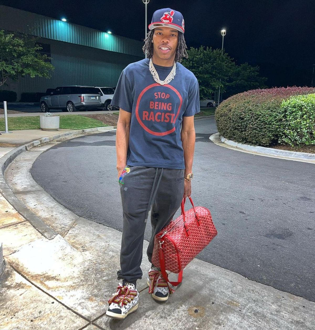 Lil Baby Outfit from May 26, 2022 | WHAT’S ON THE STAR?