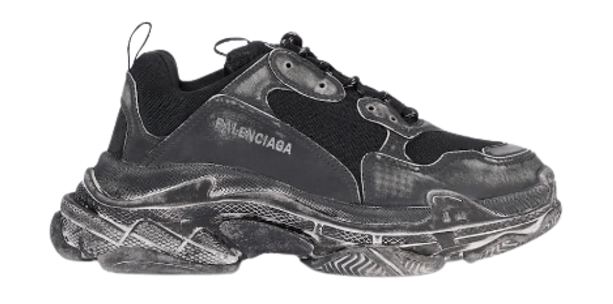 Balenciaga Triple S Distressed Low Top Sneakers | WHAT’S ON THE STAR?