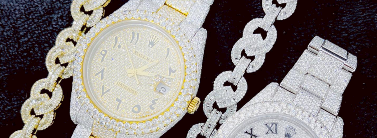 Mr Chris Da Jeweler: Clothing, Shoes & Accessories | WHAT’S ON THE STAR?