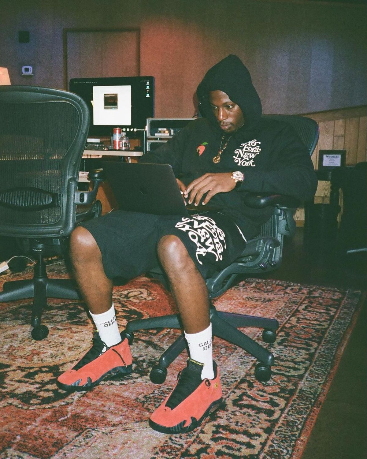 Joey Badass Outfit from June 10, 2022 | WHAT’S ON THE STAR?