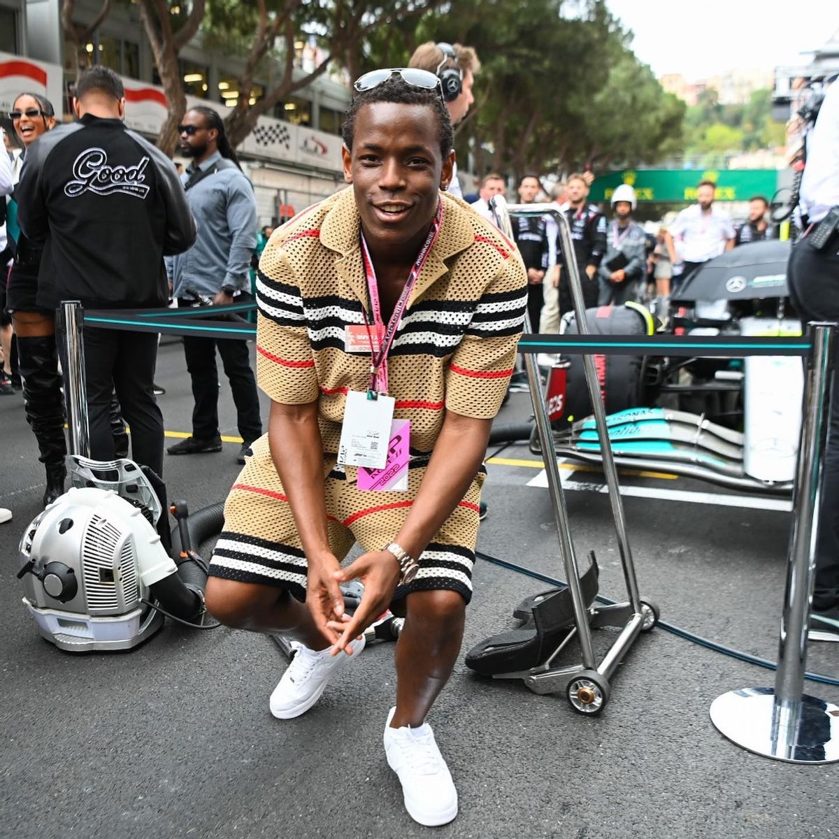 Micheal Ward Outfit from May 30, 2022 | WHAT’S ON THE STAR?