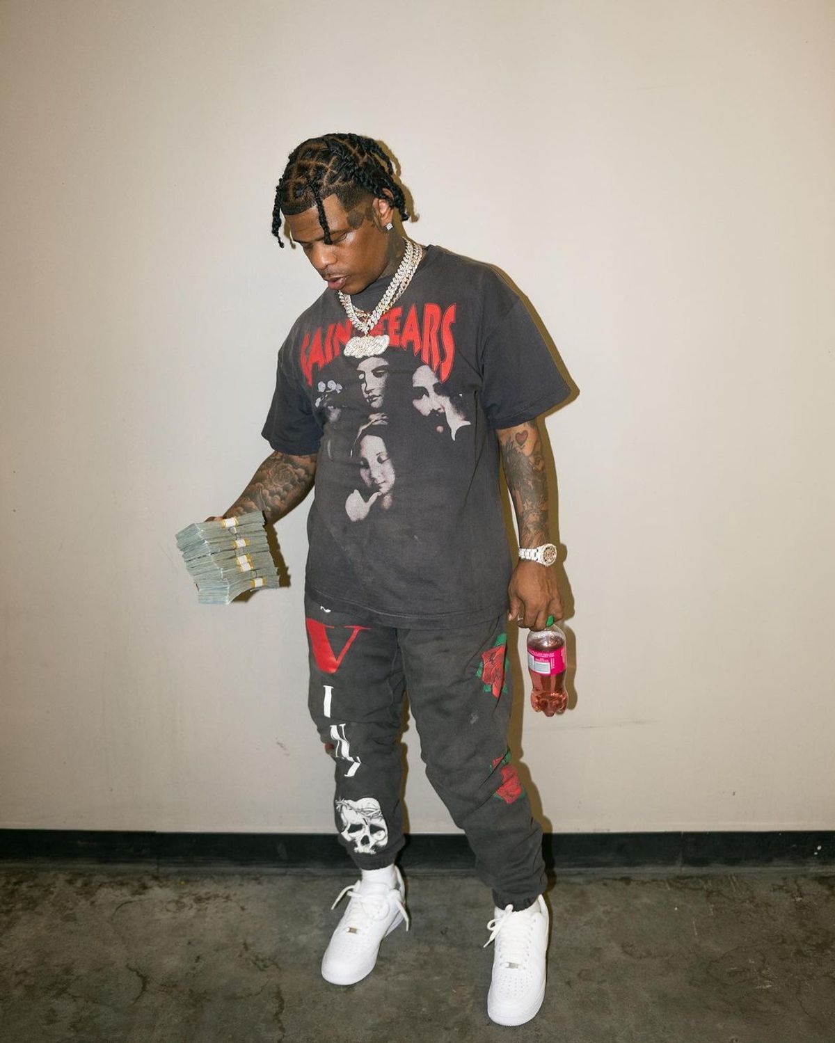 Rylo Rodriguez Outfit from June 13, 2022 | WHAT’S ON THE STAR?