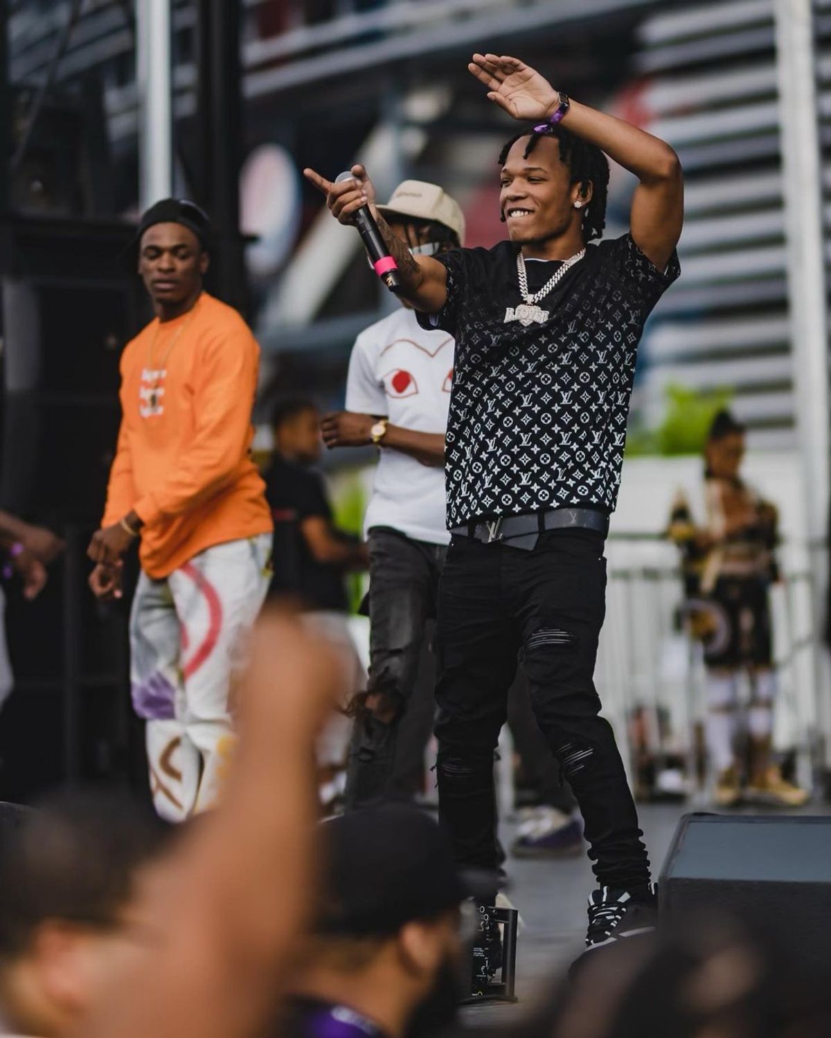 B Lovee Outfit from June 14, 2022 | WHAT’S ON THE STAR?