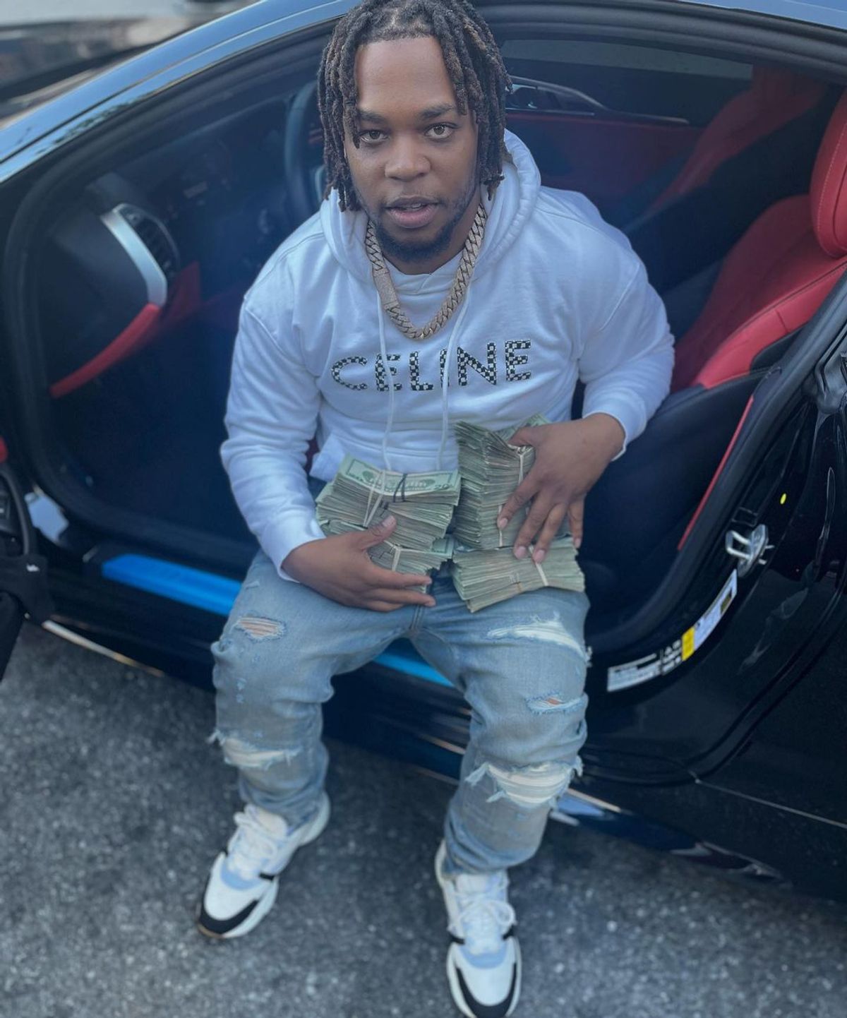 Don Q Outfit from June 20, 2022 | WHAT’S ON THE STAR?