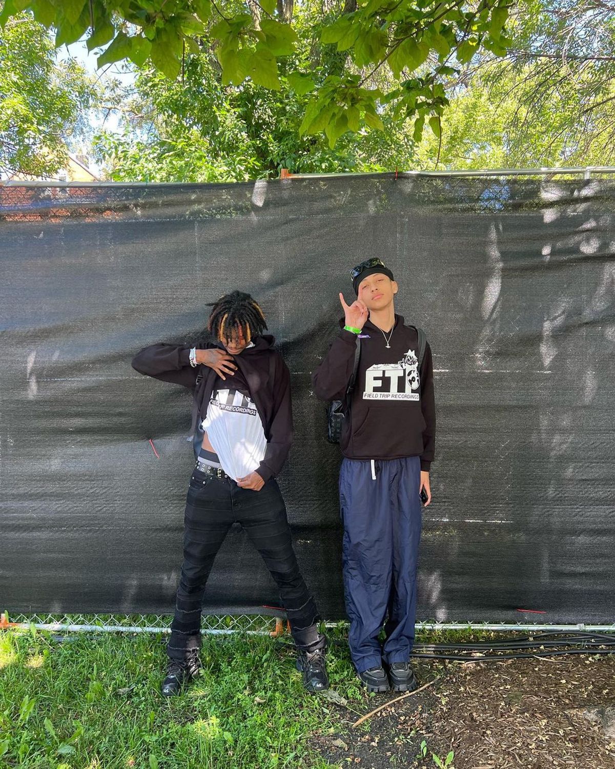 Slump6s Outfit from June 21, 2022 | WHAT’S ON THE STAR?