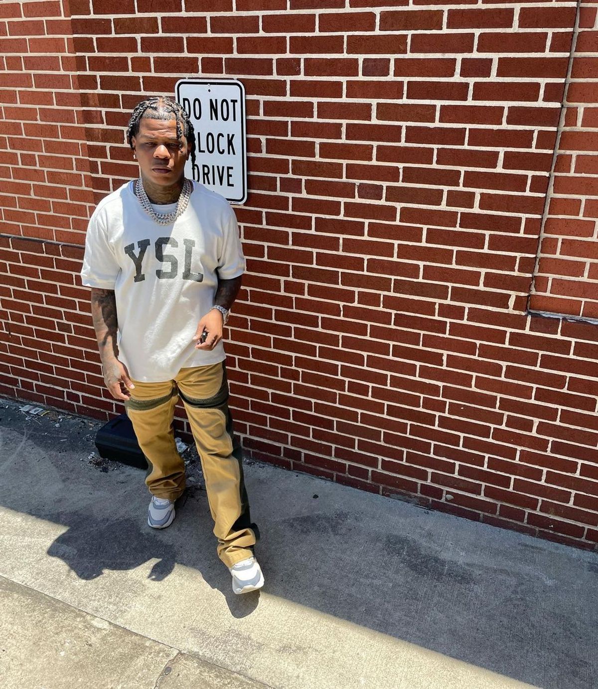 Rylo Rodriguez Outfit from June 23, 2022 | WHAT’S ON THE STAR?