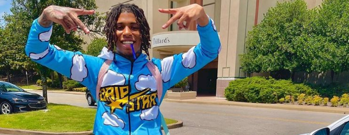 Dripstar: Clothing, Shoes & Accessories | WHAT’S ON THE STAR?