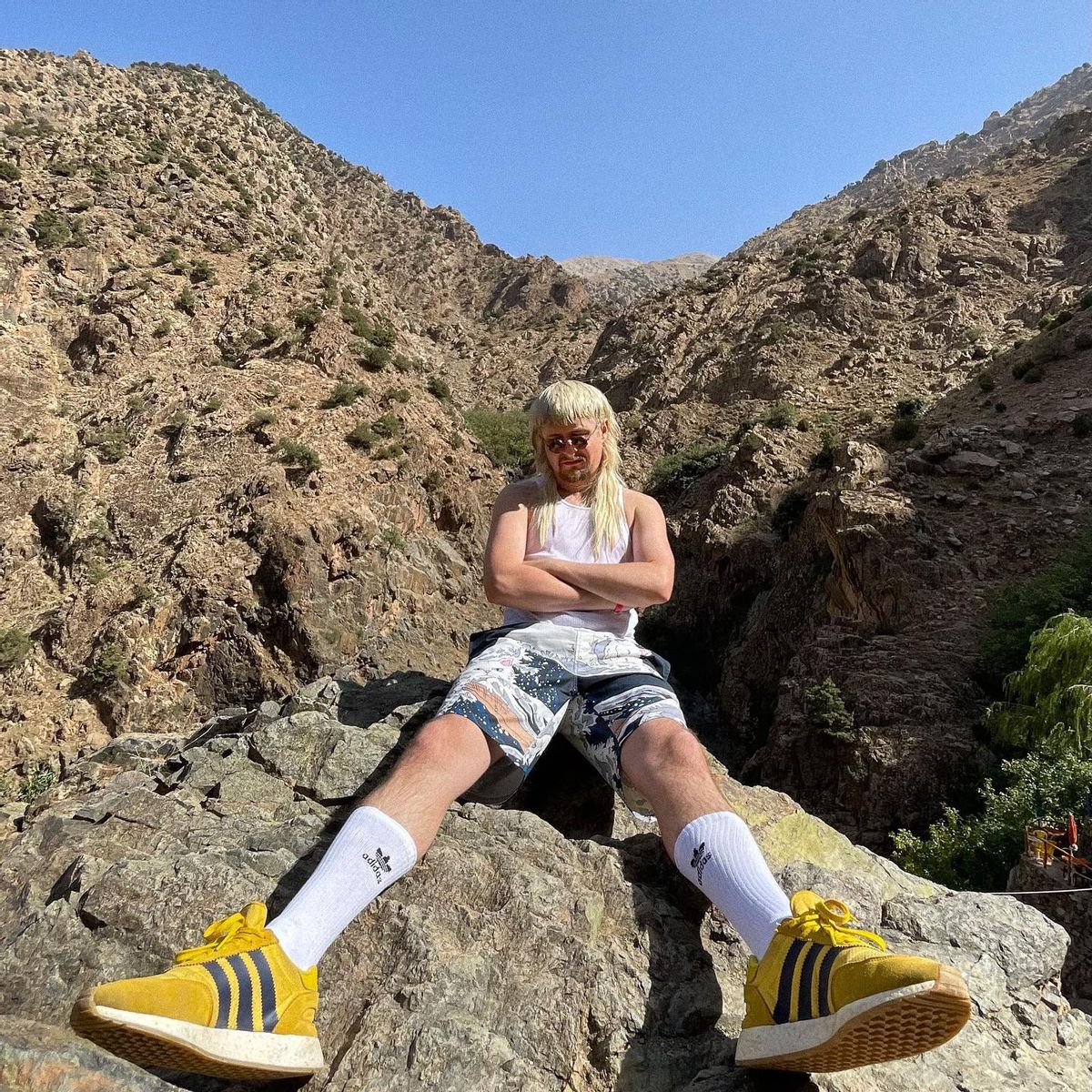 Oliver Tree Outfit from November 7, 2021 | WHAT’S ON THE STAR?