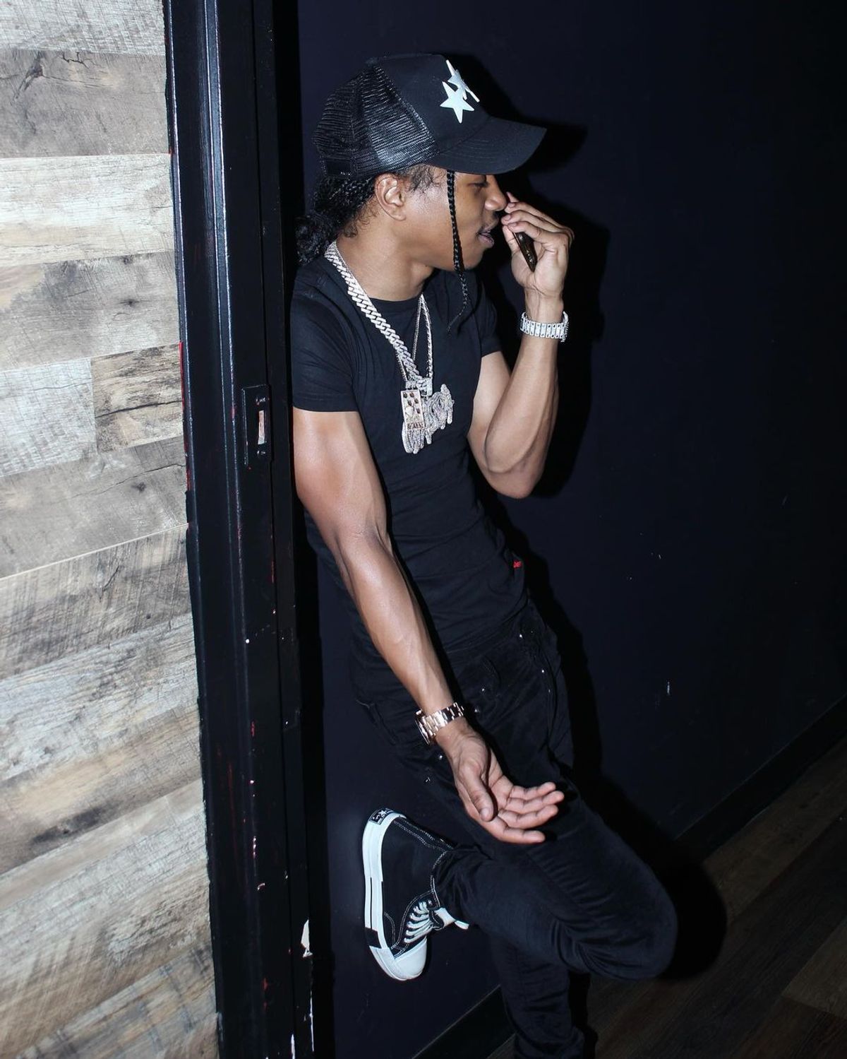 Pressa Outfit from July 12, 2022 | WHAT’S ON THE STAR?