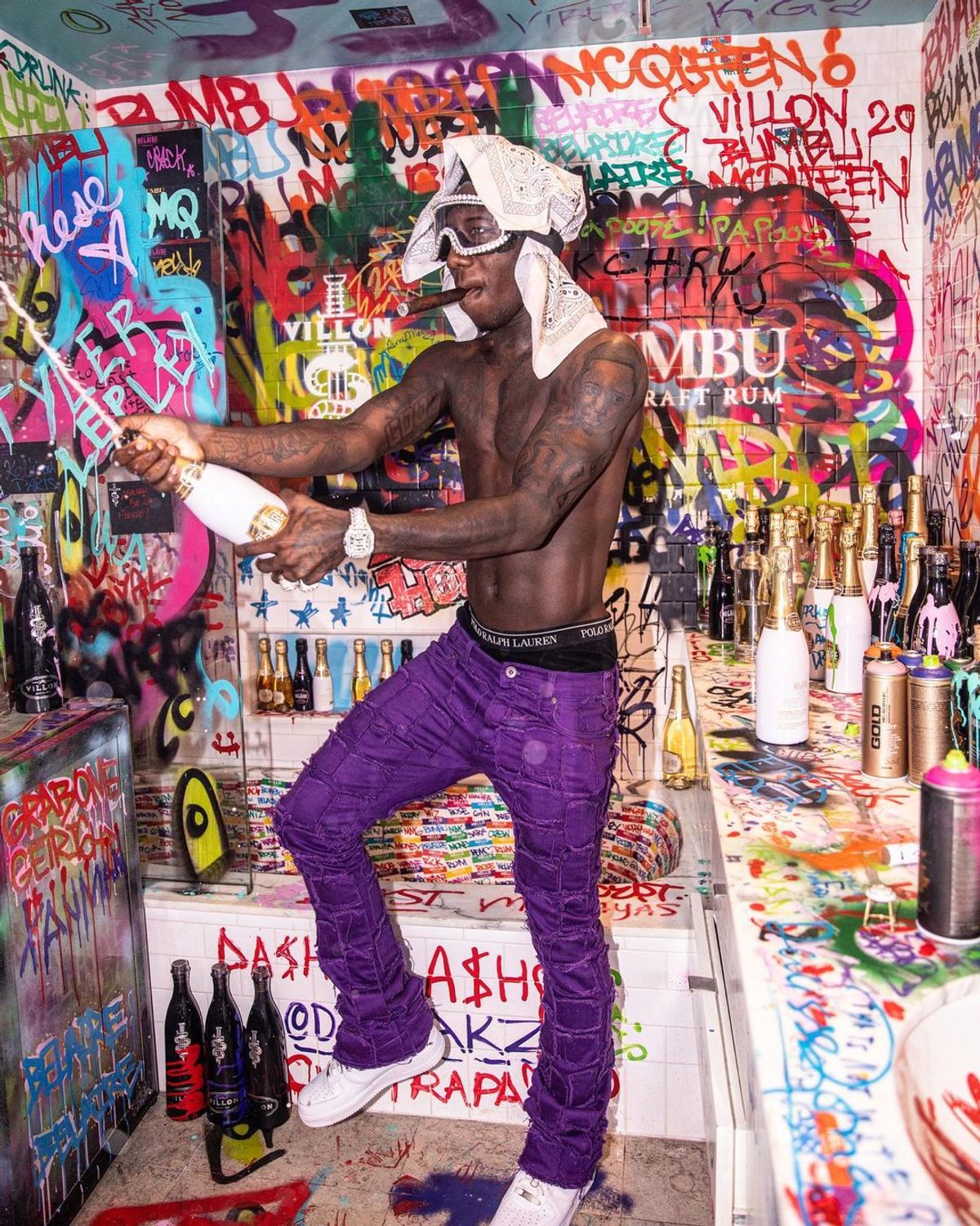 2Rare Outfit from July 12, 2022 | WHAT’S ON THE STAR?