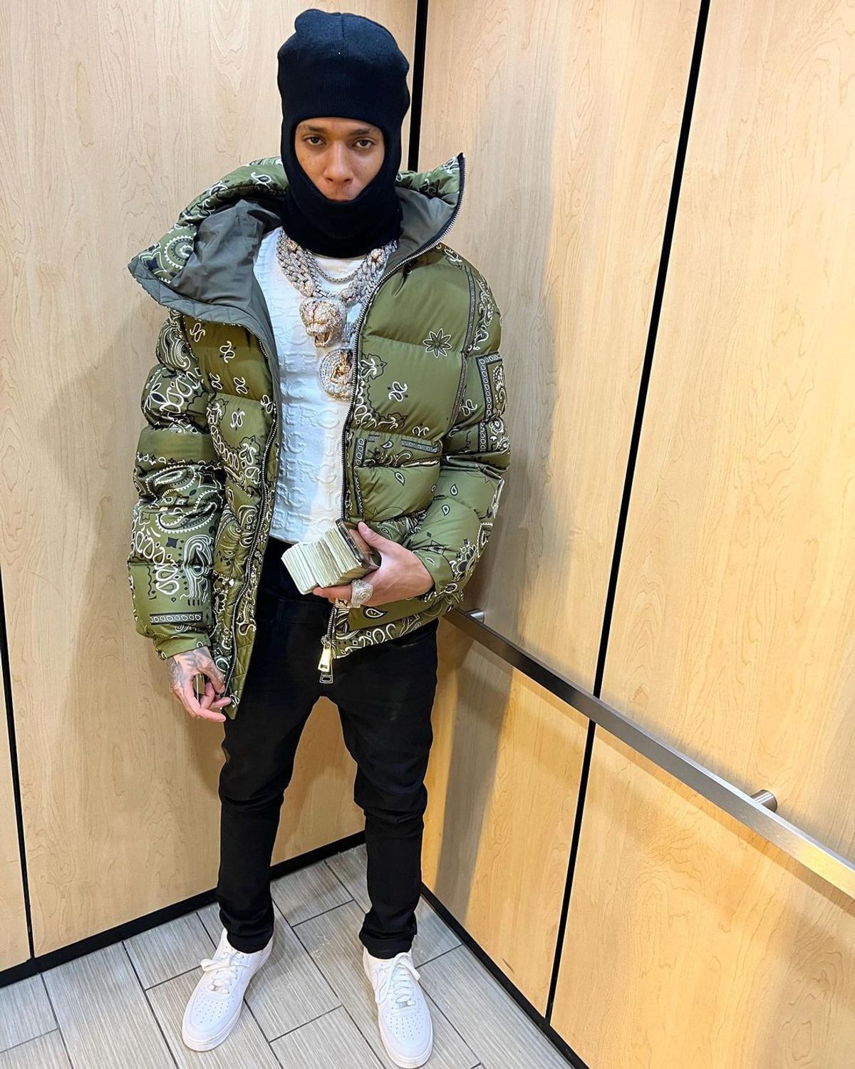 NLE Choppa Outfit from July 15, 2022 | WHAT’S ON THE STAR?