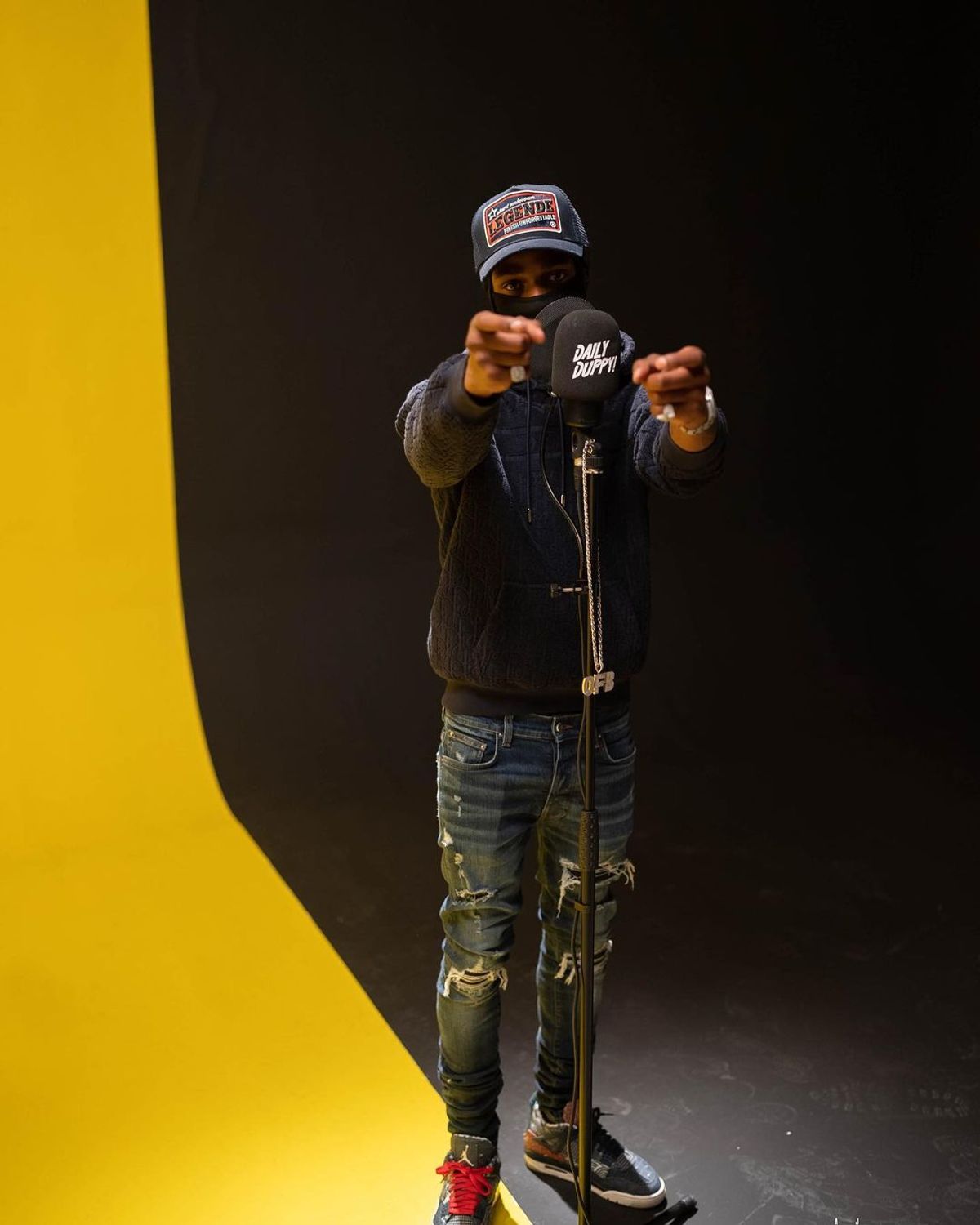 Double Lz Outfit from July 25, 2022 | WHAT’S ON THE STAR?