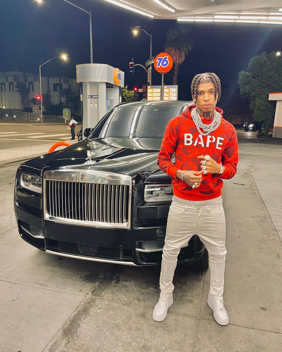 NLE Choppa Outfit from August 3, 2022 | WHAT’S ON THE STAR?