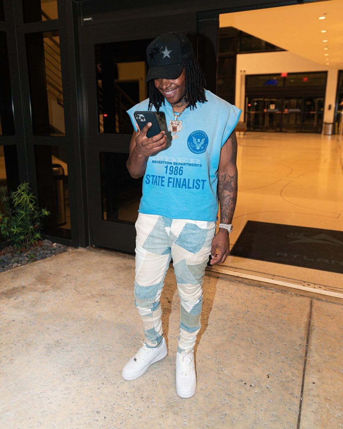 Booka 600 Outfit from August 16, 2022 | WHAT’S ON THE STAR?