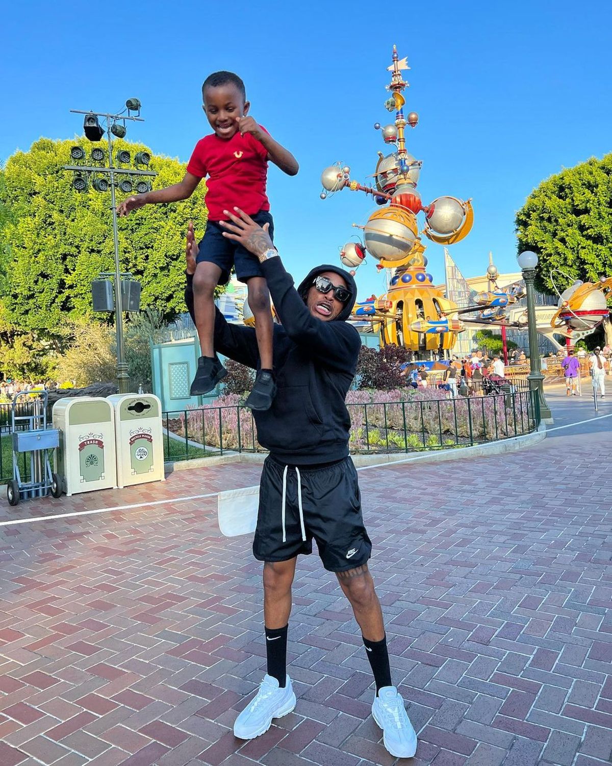 DDG Outfit from August 17, 2022 | WHAT’S ON THE STAR?