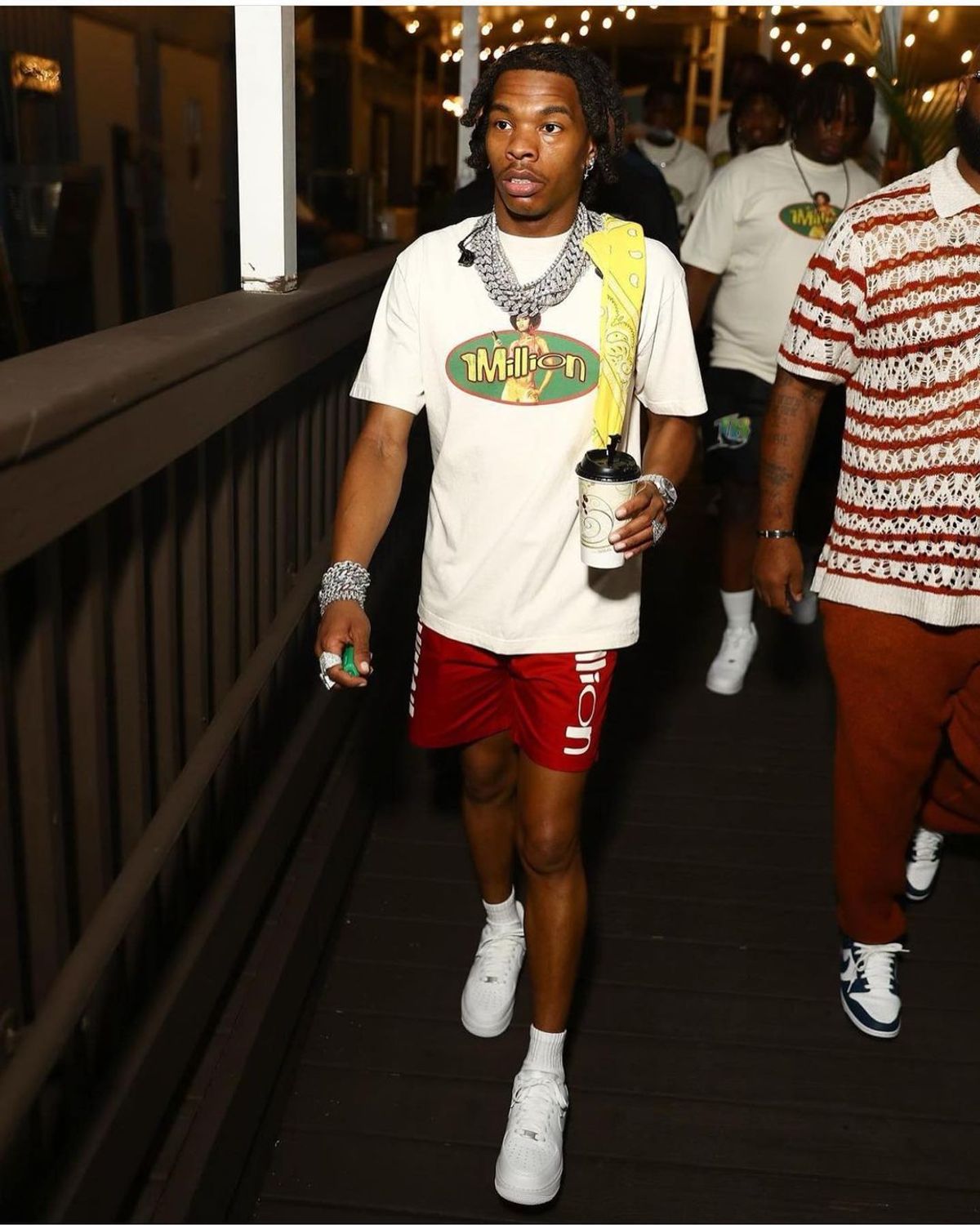 Lil Baby Outfit from August 17, 2022 | WHAT’S ON THE STAR?