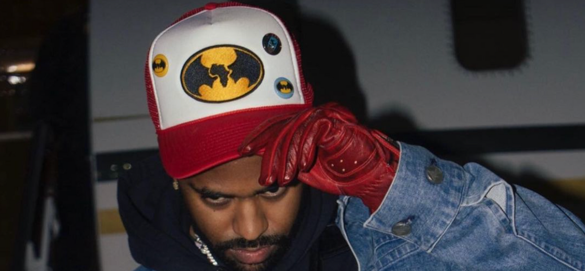 Black Angels In Flight: Clothing, Shoes & Accessories | WHAT’S ON THE STAR?